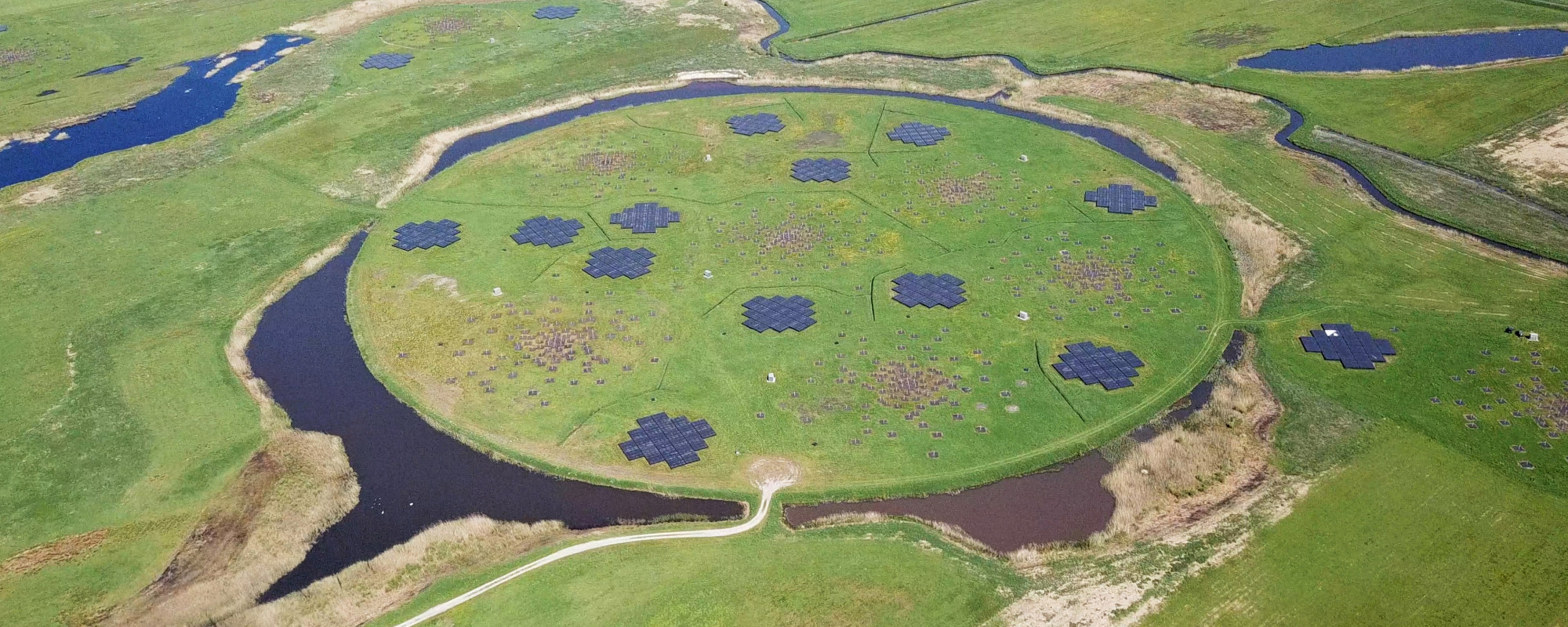LOFAR ERIC: Distributed Research Infrastructure for European ...
